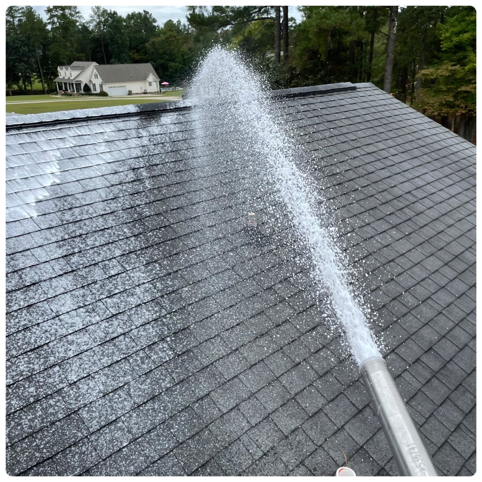 Roof Pressure Washing Near Me - Pressure Washing Services